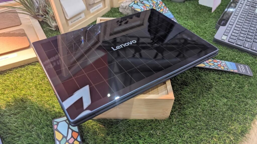 Lenovo lança notebook movido a energia solar com "carga infinita ...